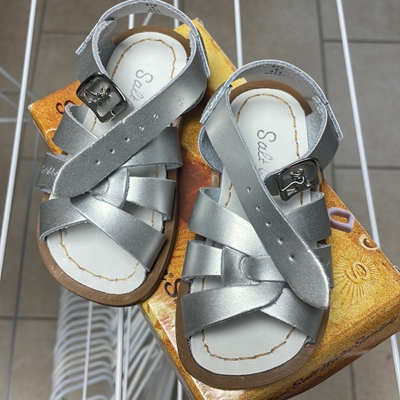 Salt Water Sandals by Hoy | Shoes | Toddler Salt Water Sandals | Poshmark